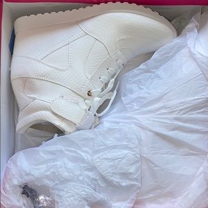 Shoe Dazzle | Poshmark